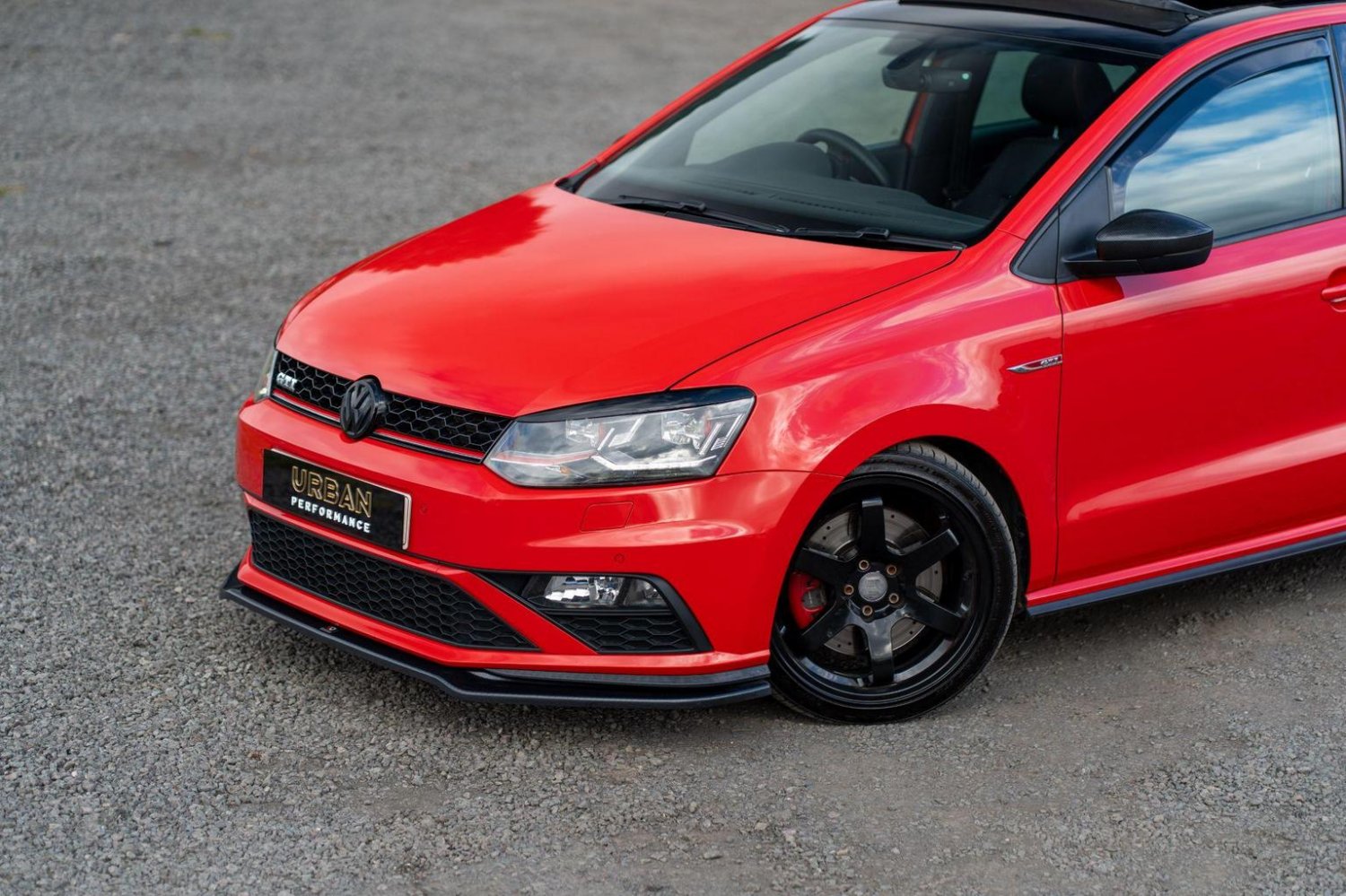 Used VOLKSWAGEN POLO in Wolverhampton, West Midlands | Urban Performance